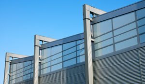 Aluminio en la construcción de edificios – Kozo Arquitectura